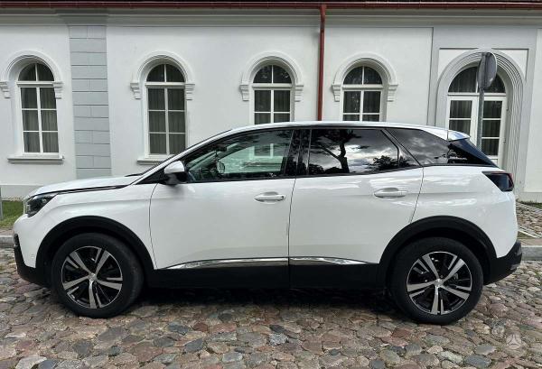 White Peugeot 3008 2018 in Kaunas, with an engine capacity of 1.20 L and mileage of 170 thousand km for 10900 €, photo 6 on AUTOMOTO.COM.LV