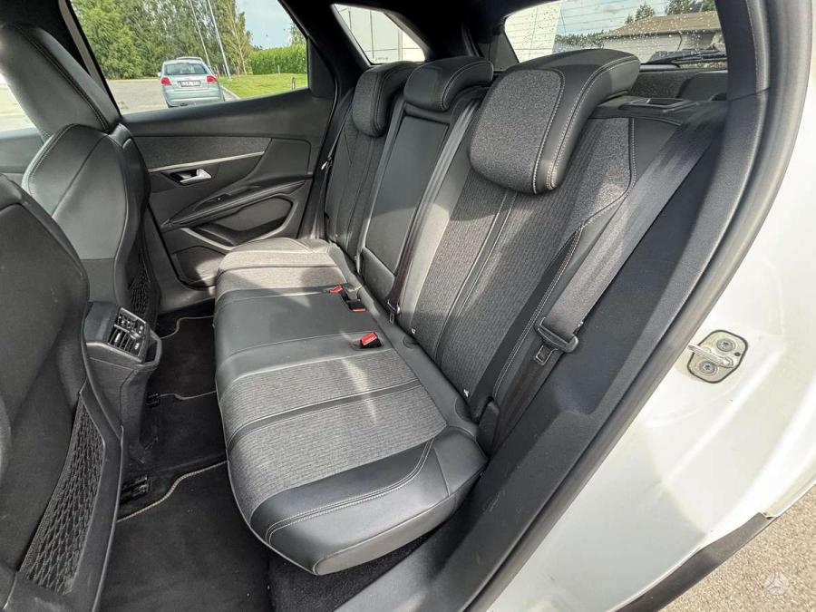Balts Peugeot 3008 2018 Tauragė, ar dzinēja tilpumu 1.50 L un nobraukumu 150 tūkst. km par 9900 €, foto 19 vietnē AUTOMOTO.COM.LV