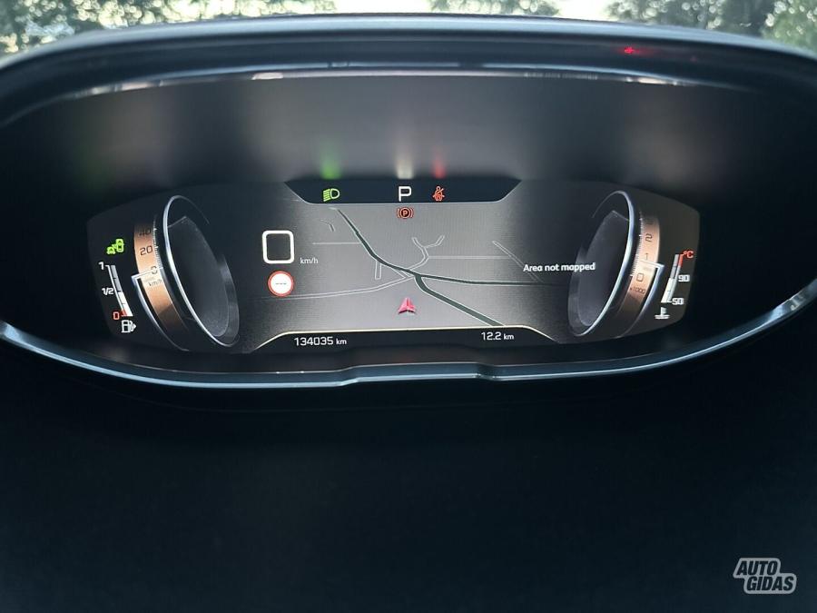 Balts Peugeot 3008 2018 Viļņa, ar dzinēja tilpumu 2.00 L un nobraukumu 134 tūkst. km par 16999 €, foto 9 vietnē AUTOMOTO.COM.LV