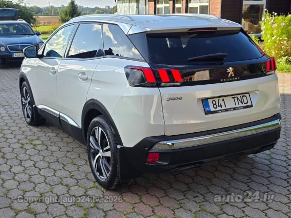 White Peugeot 3008 2018 in Viljandi, with an engine capacity of 1.60 L and mileage of 178 thousand km for 10500 €, photo 8 on AUTOMOTO.COM.LV