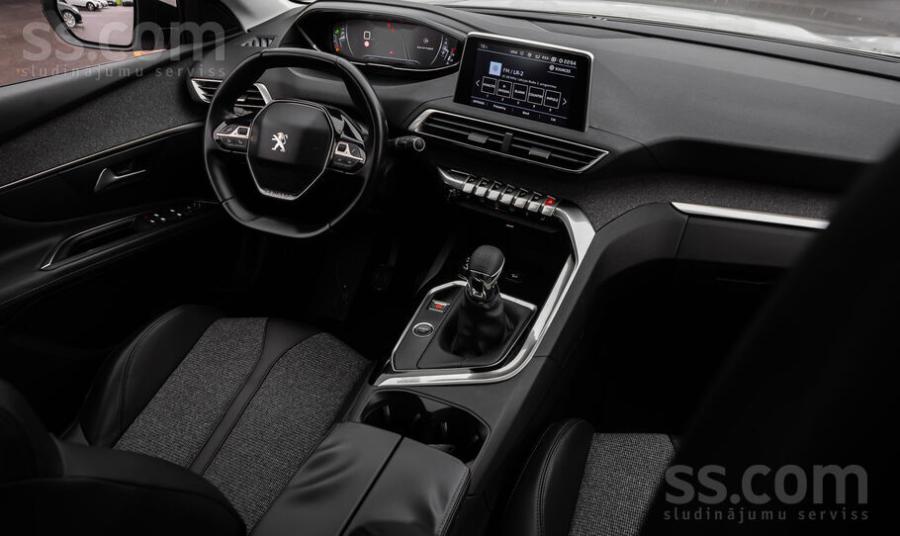 White Peugeot 3008 2018 in Jelgava, with an engine capacity of 1.20 L and mileage of 0 thousand km for 11700 €, photo 11 on AUTOMOTO.COM.LV