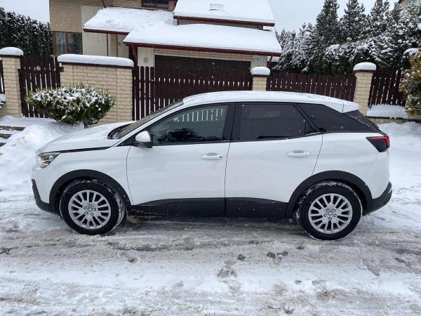 Balts Peugeot 3008 2019 Viļņa, ar dzinēja tilpumu 1.20 L un nobraukumu 180 tūkst. km par 8950 €, foto 3 vietnē AUTOMOTO.COM.LV