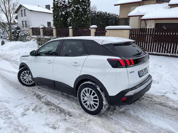 Balts Peugeot 3008 2019 Viļņa, ar dzinēja tilpumu 1.20 L un nobraukumu 180 tūkst. km par 8950 €, foto 4 vietnē AUTOMOTO.COM.LV
