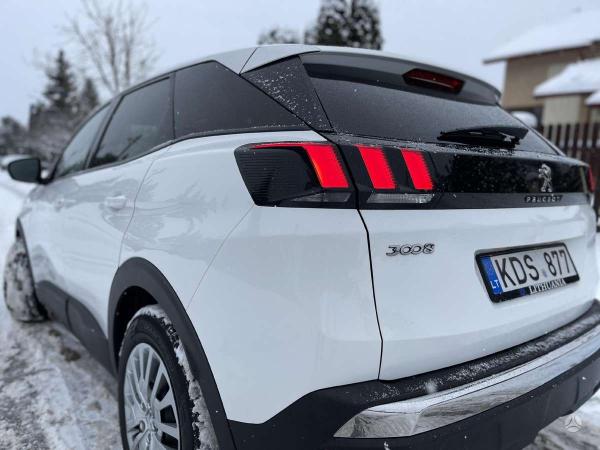 Balts Peugeot 3008 2019 Viļņa, ar dzinēja tilpumu 1.20 L un nobraukumu 180 tūkst. km par 8950 €, foto 6 vietnē AUTOMOTO.COM.LV