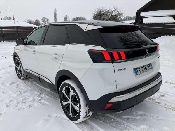 White Peugeot 3008 2019 in Taurage, with an engine capacity of 1.50 L and mileage of 164 thousand km for 11700 €, photo 4 on AUTOMOTO.COM.LV