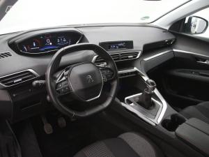 Balts Peugeot 3008 2019 Viļņa, ar dzinēja tilpumu 1.20 L un nobraukumu 129 tūkst. km par 11399 €, foto 16 vietnē AUTOMOTO.COM.LV