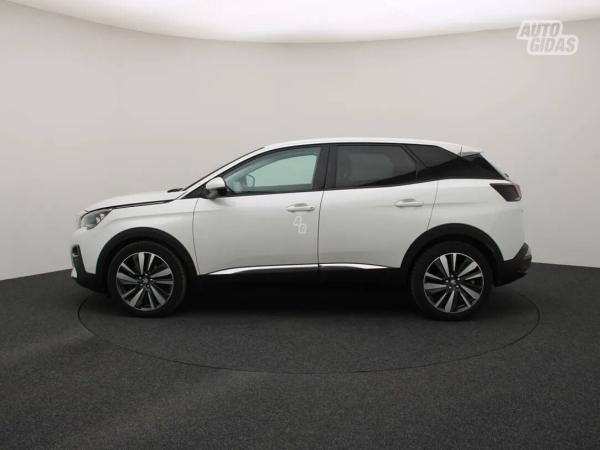 White Peugeot 3008 2019 in Vilnius, with an engine capacity of 1.20 L and mileage of 162 thousand km for 13399 €, photo 6 on AUTOMOTO.COM.LV