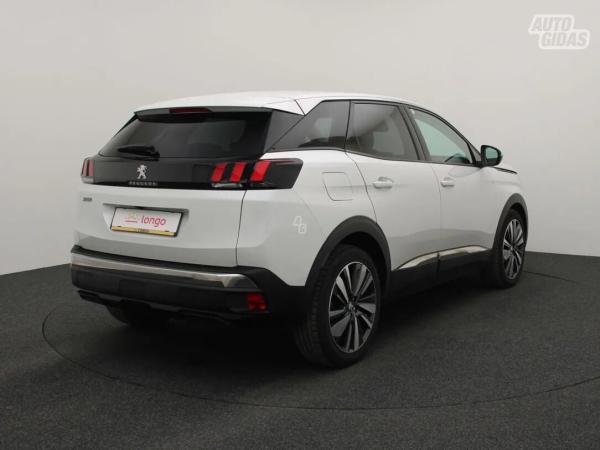White Peugeot 3008 2019 in Vilnius, with an engine capacity of 1.20 L and mileage of 162 thousand km for 13399 €, photo 8 on AUTOMOTO.COM.LV