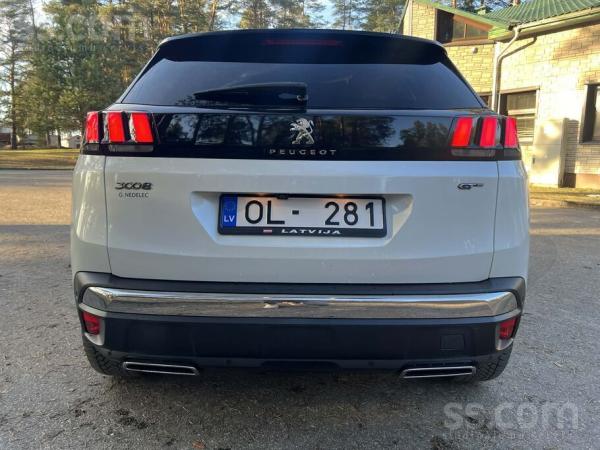 White Peugeot 3008 2019 in Daugavpils, with an engine capacity of 2.00 L and mileage of 205 thousand km for 18200 €, photo 6 on AUTOMOTO.COM.LV