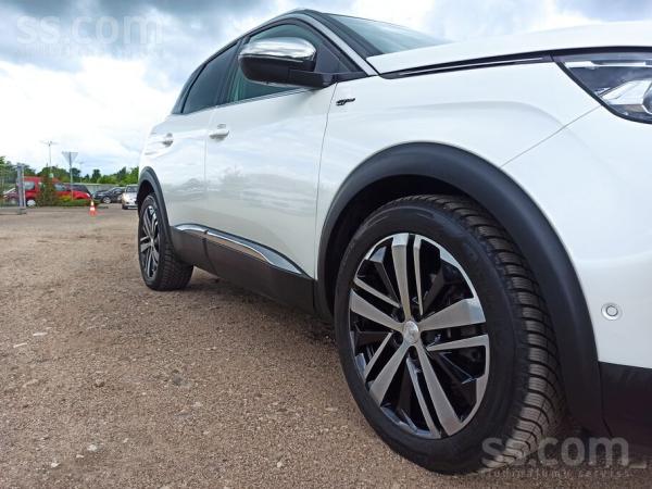 White Peugeot 3008 2019 in Daugavpils, with an engine capacity of 2.00 L and mileage of 0 thousand km for 17500 €, photo 9 on AUTOMOTO.COM.LV