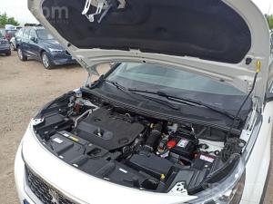 Balts Peugeot 3008 2019 Daugavpils, ar dzinēja tilpumu 2.00 L un nobraukumu 0 tūkst. km par 17500 €, foto 15 vietnē AUTOMOTO.COM.LV