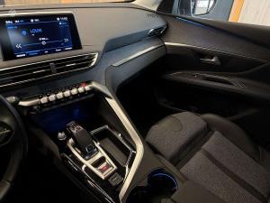 Balts Peugeot 3008 2019 Kauņa, ar dzinēja tilpumu 1.20 L un nobraukumu 147 tūkst. km par 13990 €, foto 20 vietnē AUTOMOTO.COM.LV