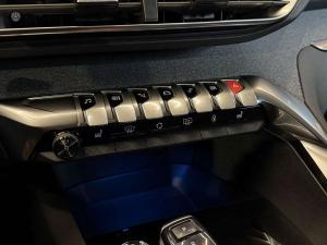 Balts Peugeot 3008 2019 Kauņa, ar dzinēja tilpumu 1.20 L un nobraukumu 147 tūkst. km par 13990 €, foto 23 vietnē AUTOMOTO.COM.LV