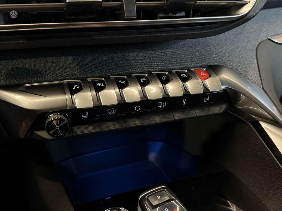 Balts Peugeot 3008 2019 Kauņa, ar dzinēja tilpumu 1.20 L un nobraukumu 147 tūkst. km par 13990 €, foto 23 vietnē AUTOMOTO.COM.LV