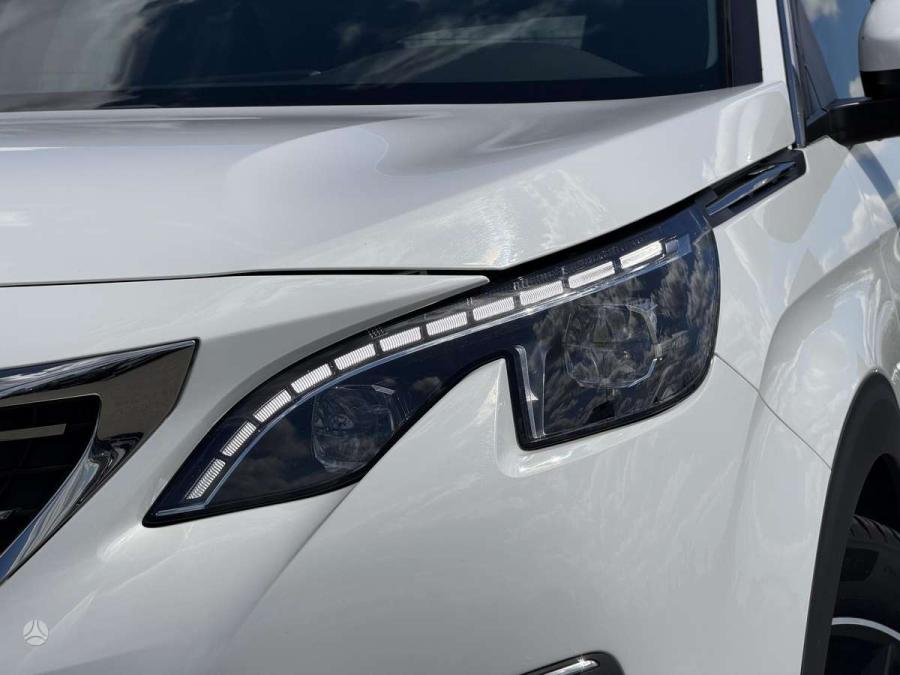 Balts Peugeot 3008 2019 Tauragė, ar dzinēja tilpumu 1.20 L un nobraukumu 122 tūkst. km par 13300 €, foto 5 vietnē AUTOMOTO.COM.LV
