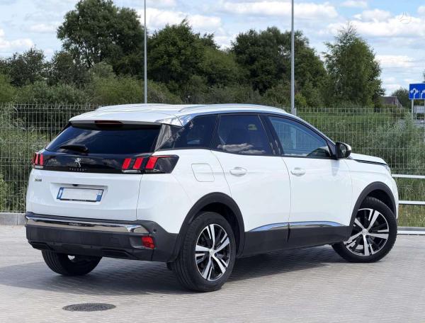 Balts Peugeot 3008 2019 Tauragė, ar dzinēja tilpumu 1.20 L un nobraukumu 122 tūkst. km par 13300 €, foto 10 vietnē AUTOMOTO.COM.LV