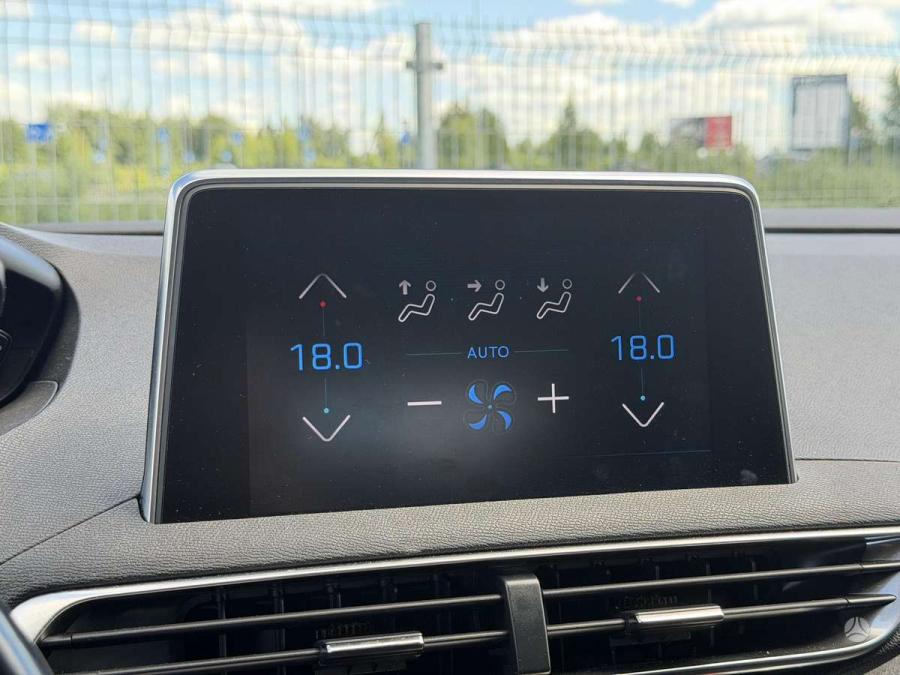 Balts Peugeot 3008 2019 Tauragė, ar dzinēja tilpumu 1.20 L un nobraukumu 122 tūkst. km par 13300 €, foto 22 vietnē AUTOMOTO.COM.LV
