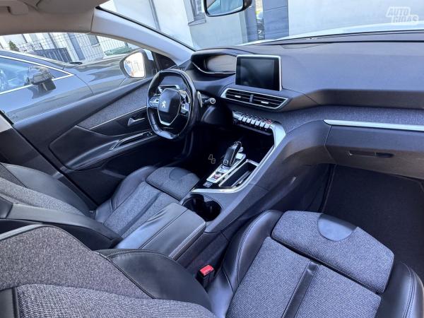 White Peugeot 3008 2019 in Kaunas, with an engine capacity of 2.00 L and mileage of 178 thousand km for 15600 €, photo 8 on AUTOMOTO.COM.LV