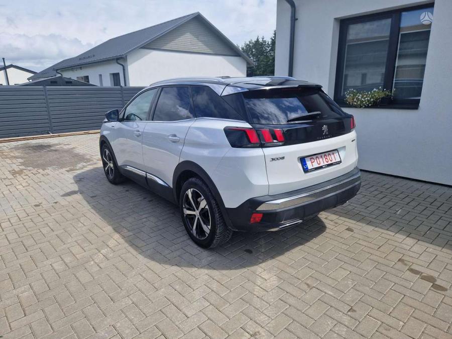 Balts Peugeot 3008 2019 Viļņa, ar dzinēja tilpumu 1.20 L un nobraukumu 113 tūkst. km par 13900 €, foto 7 vietnē AUTOMOTO.COM.LV