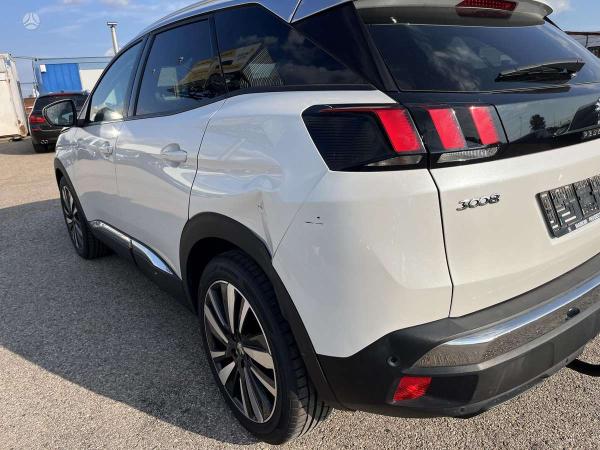 Balts Peugeot 3008 2019 Marijampole, ar dzinēja tilpumu 1.50 L un nobraukumu 96 tūkst. km par 11900 €, foto 6 vietnē AUTOMOTO.COM.LV