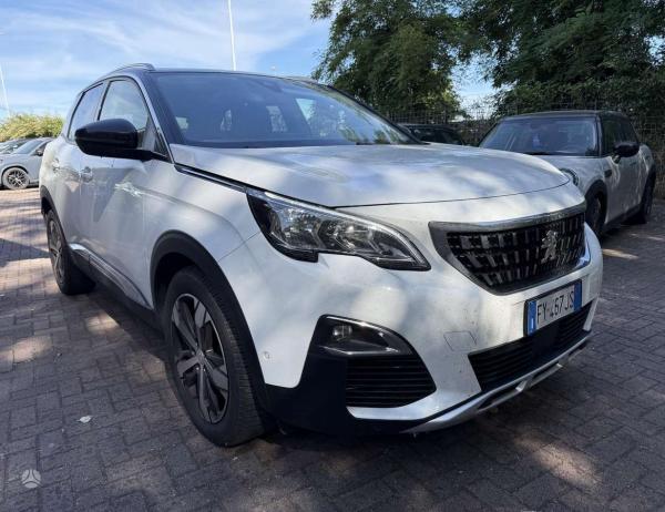 White Peugeot 3008 2019 in Siauliai, with an engine capacity of 1.50 L and mileage of 169 thousand km for 13200 €, photo 3 on AUTOMOTO.COM.LV