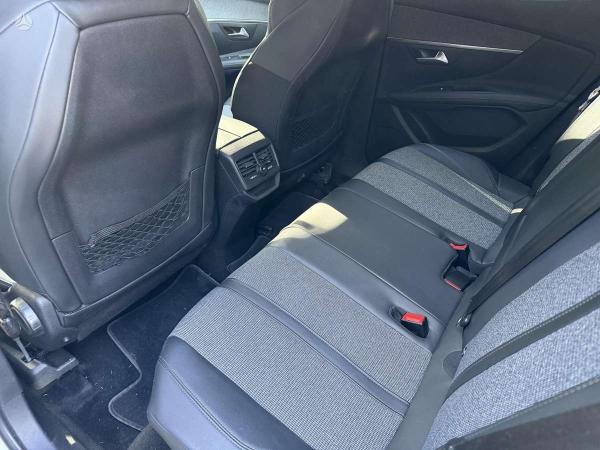 White Peugeot 3008 2019 in Siauliai, with an engine capacity of 1.50 L and mileage of 169 thousand km for 13200 €, photo 10 on AUTOMOTO.COM.LV