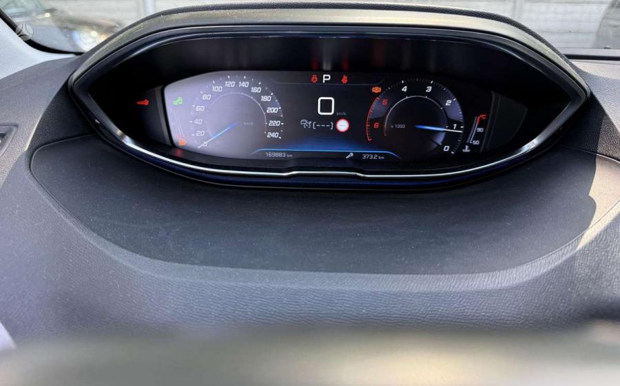 Balts Peugeot 3008 2019 Šauļi, ar dzinēja tilpumu 1.50 L un nobraukumu 169 tūkst. km par 13200 €, foto 16 vietnē AUTOMOTO.COM.LV
