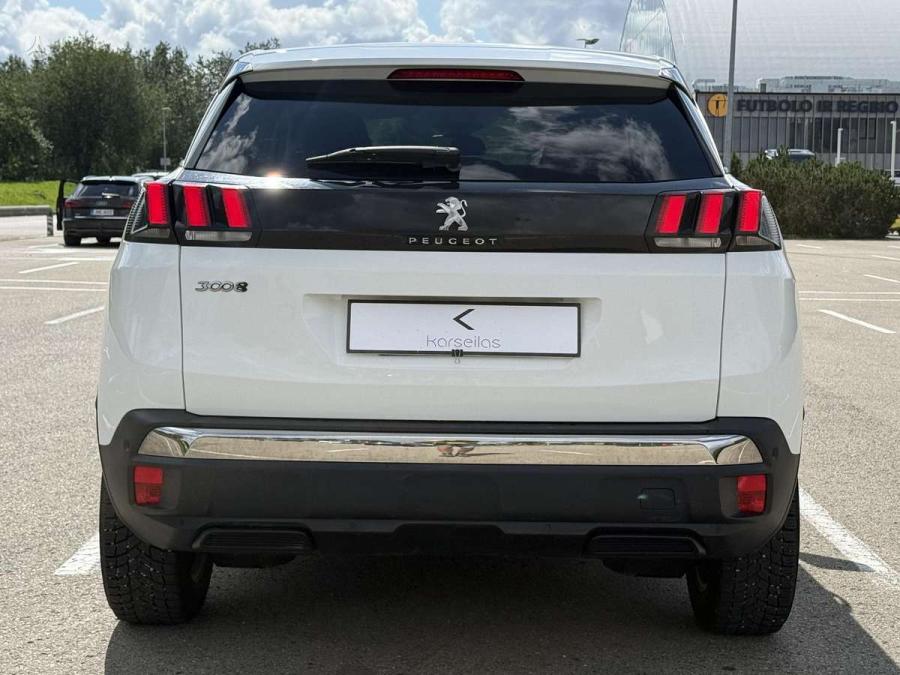 Balts Peugeot 3008 2019 Šauļi, ar dzinēja tilpumu 1.20 L un nobraukumu 143 tūkst. km par 8100 €, foto 7 vietnē AUTOMOTO.COM.LV