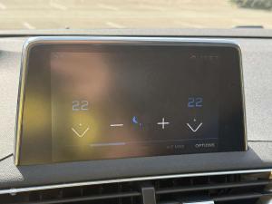 Balts Peugeot 3008 2019 Šauļi, ar dzinēja tilpumu 1.20 L un nobraukumu 143 tūkst. km par 8100 €, foto 18 vietnē AUTOMOTO.COM.LV