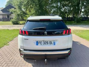 White Peugeot 3008 2019 in Siauliai, with an engine capacity of 2.00 L and mileage of 215 thousand km for 12600 €, photo 8 on AUTOMOTO.COM.LV