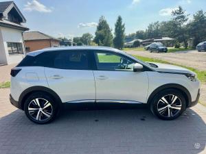 White Peugeot 3008 2019 in Siauliai, with an engine capacity of 2.00 L and mileage of 215 thousand km for 12600 €, photo 11 on AUTOMOTO.COM.LV