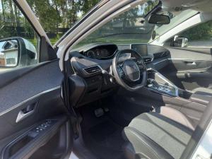 White Peugeot 3008 2019 in Siauliai, with an engine capacity of 2.00 L and mileage of 215 thousand km for 12600 €, photo 18 on AUTOMOTO.COM.LV