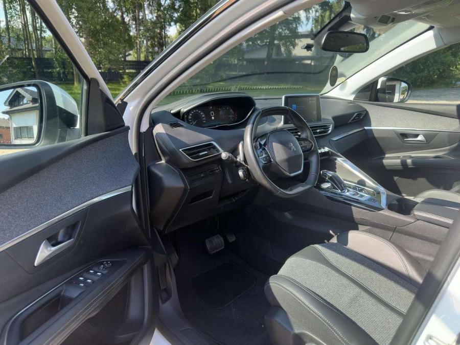 White Peugeot 3008 2019 in Siauliai, with an engine capacity of 2.00 L and mileage of 215 thousand km for 12600 €, photo 18 on AUTOMOTO.COM.LV