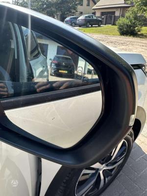 White Peugeot 3008 2019 in Siauliai, with an engine capacity of 2.00 L and mileage of 215 thousand km for 12600 €, photo 35 on AUTOMOTO.COM.LV