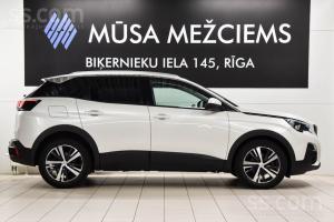 White Peugeot 3008 2019 in Riga, with an engine capacity of 1.20 L and mileage of 113 thousand km for 11590 €, photo 5 on AUTOMOTO.COM.LV