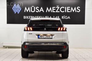 White Peugeot 3008 2019 in Riga, with an engine capacity of 1.20 L and mileage of 113 thousand km for 11590 €, photo 8 on AUTOMOTO.COM.LV