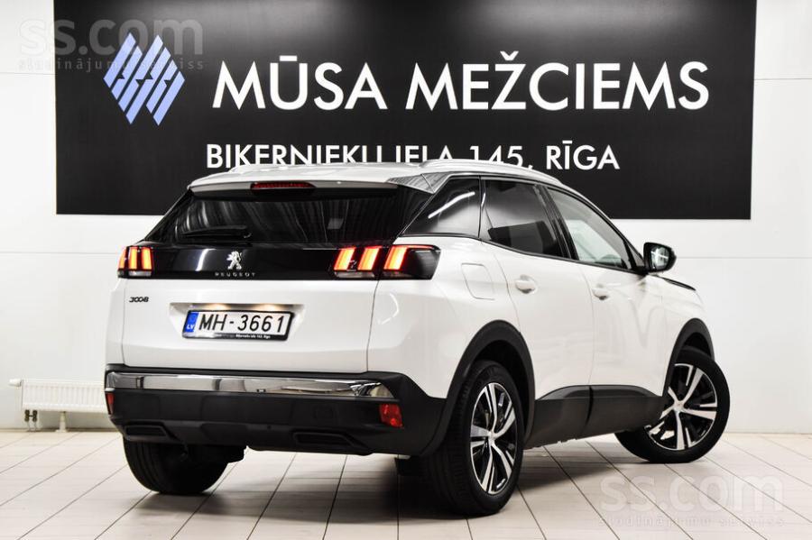 White Peugeot 3008 2019 in Riga, with an engine capacity of 1.20 L and mileage of 113 thousand km for 11590 €, photo 9 on AUTOMOTO.COM.LV