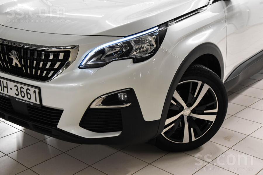 White Peugeot 3008 2019 in Riga, with an engine capacity of 1.20 L and mileage of 113 thousand km for 11590 €, photo 10 on AUTOMOTO.COM.LV