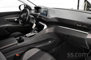 White Peugeot 3008 2019 in Riga, with an engine capacity of 1.20 L and mileage of 113 thousand km for 11590 €, photo 15 on AUTOMOTO.COM.LV