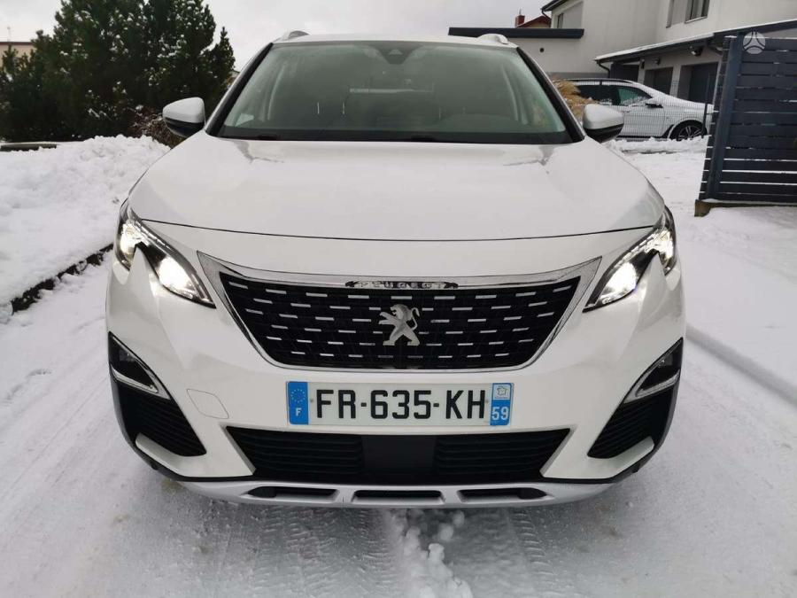 White Peugeot 3008 2020 in Kaunas, with an engine capacity of 1.60 L and mileage of 191 thousand km for 15290 €, photo 2 on AUTOMOTO.COM.LV