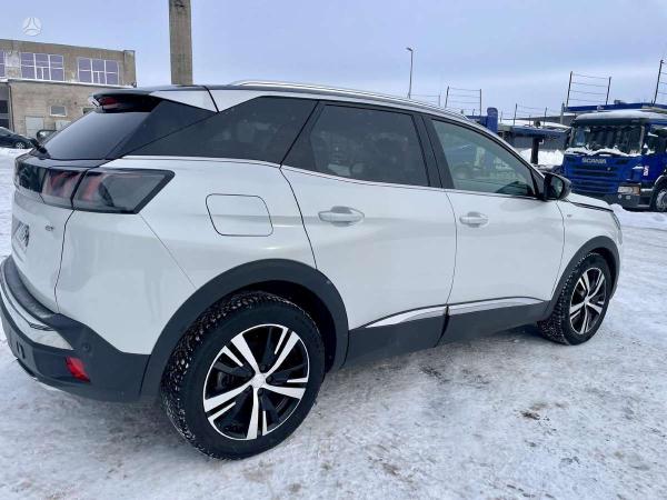 White Peugeot 3008 2020 in Taurage, with an engine capacity of 1.50 L and mileage of 150 thousand km for 15700 €, photo 5 on AUTOMOTO.COM.LV