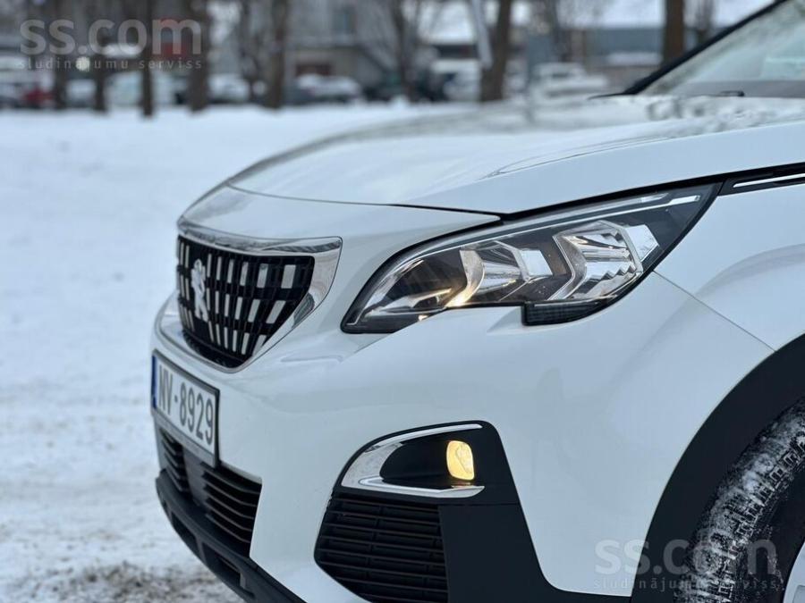 Balts Peugeot 3008 2020 Rīga, ar dzinēja tilpumu 1.50 L un nobraukumu 105 tūkst. km par 14550 €, foto 31 vietnē AUTOMOTO.COM.LV