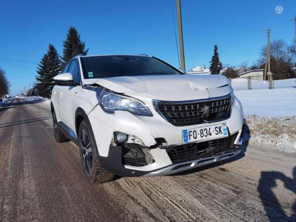 Balts Peugeot 3008 2020 Kauņa, ar dzinēja tilpumu 1.60 L un nobraukumu 103 tūkst. km par 8800 €, foto 3 vietnē AUTOMOTO.COM.LV