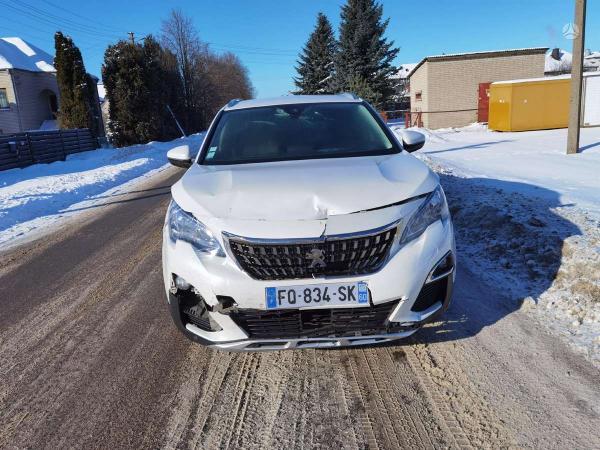 Balts Peugeot 3008 2020 Kauņa, ar dzinēja tilpumu 1.60 L un nobraukumu 103 tūkst. km par 8800 €, foto 4 vietnē AUTOMOTO.COM.LV