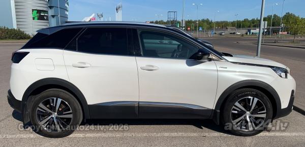Белый Пежо 3008 2020 в Таллин, объемом двигателя 1.60 л и пробегом 65 тыс. км за 23000 €, фото 2 на AUTOMOTO.COM.LV