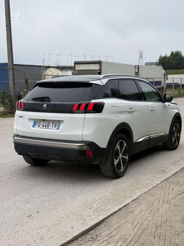 Balts Peugeot 3008 2020 Viļņa, ar dzinēja tilpumu 1.20 L un nobraukumu 240 tūkst. km par 7700 €, foto 4 vietnē AUTOMOTO.COM.LV