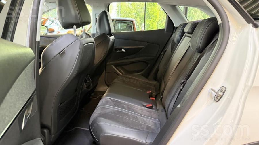 Balts Peugeot 3008 2020 Rīga, ar dzinēja tilpumu 1.50 L un nobraukumu 76 tūkst. km par 16900 €, foto 13 vietnē AUTOMOTO.COM.LV