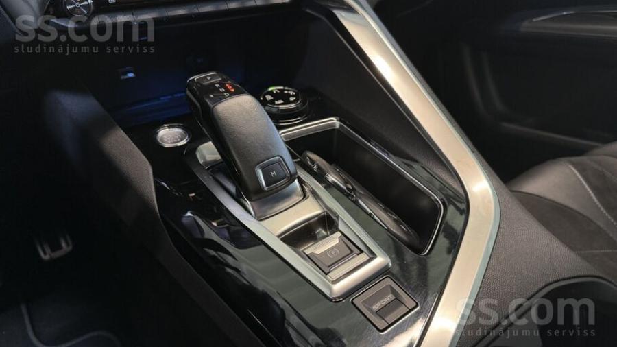 Balts Peugeot 3008 2020 Rīga, ar dzinēja tilpumu 1.50 L un nobraukumu 76 tūkst. km par 16900 €, foto 23 vietnē AUTOMOTO.COM.LV