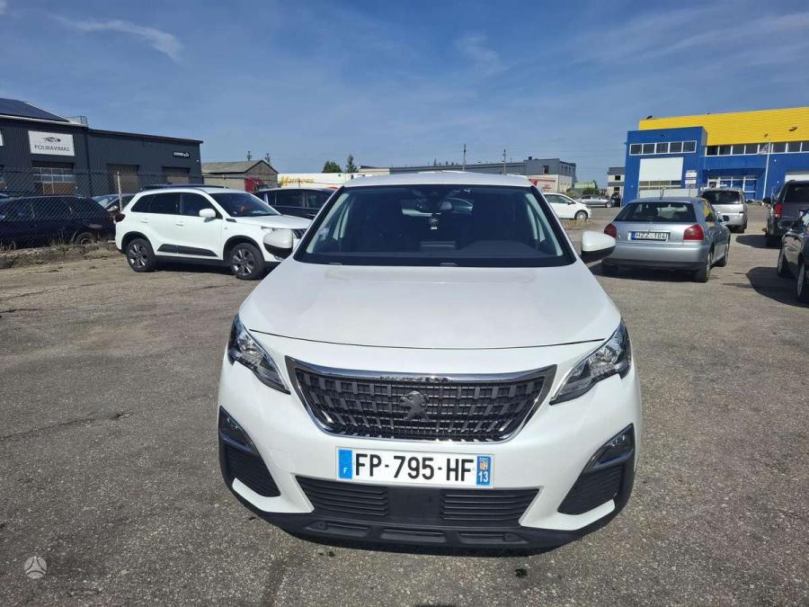 Balts Peugeot 3008 2020 Plungė, ar dzinēja tilpumu 1.20 L un nobraukumu 170 tūkst. km par 10600 €, foto 1 vietnē AUTOMOTO.COM.LV