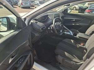 Balts Peugeot 3008 2020 Plungė, ar dzinēja tilpumu 1.20 L un nobraukumu 170 tūkst. km par 10600 €, foto 8 vietnē AUTOMOTO.COM.LV